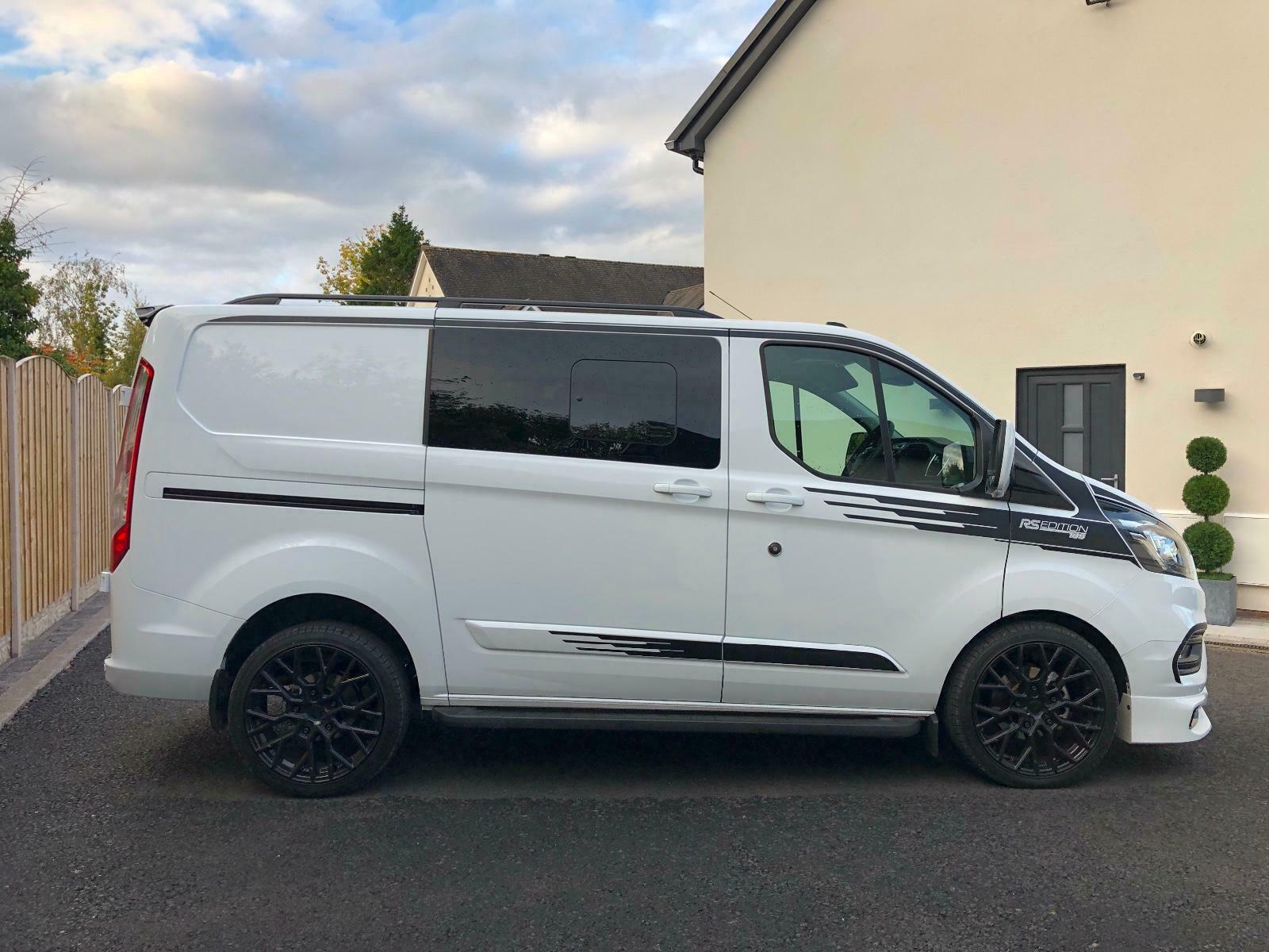2020/70 FORD TRANSIT CUSTOM LIMITED RS EDITION 185ps AUTO SWB CREW VAN ...